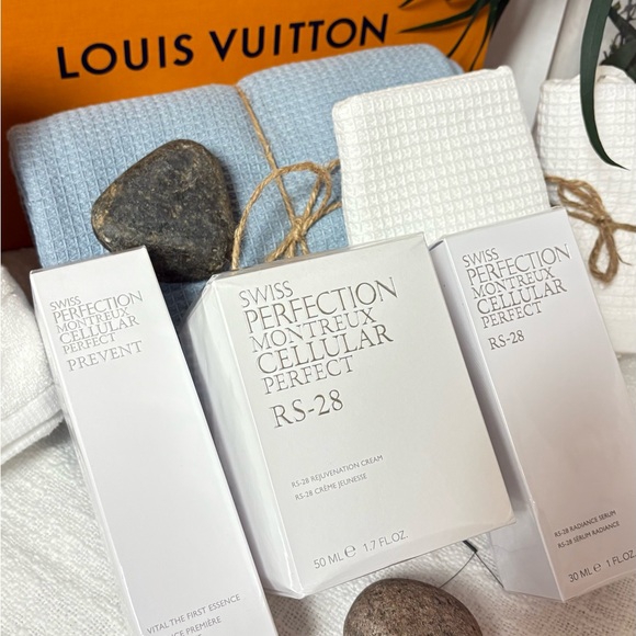 Swiss perfection | Skincare | Luxury Spa Bundle Selfcare Gift Set ...